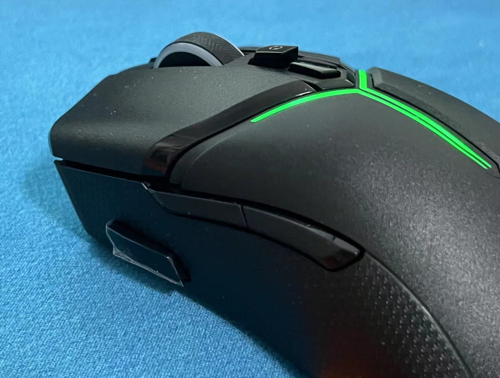 酷炫 轻量—拯救者M7无线鼠标评测